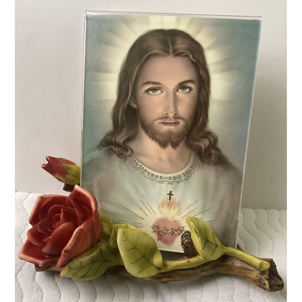 Red rose photo frame with Sacred Heart of Jesus Picture - alabastrite